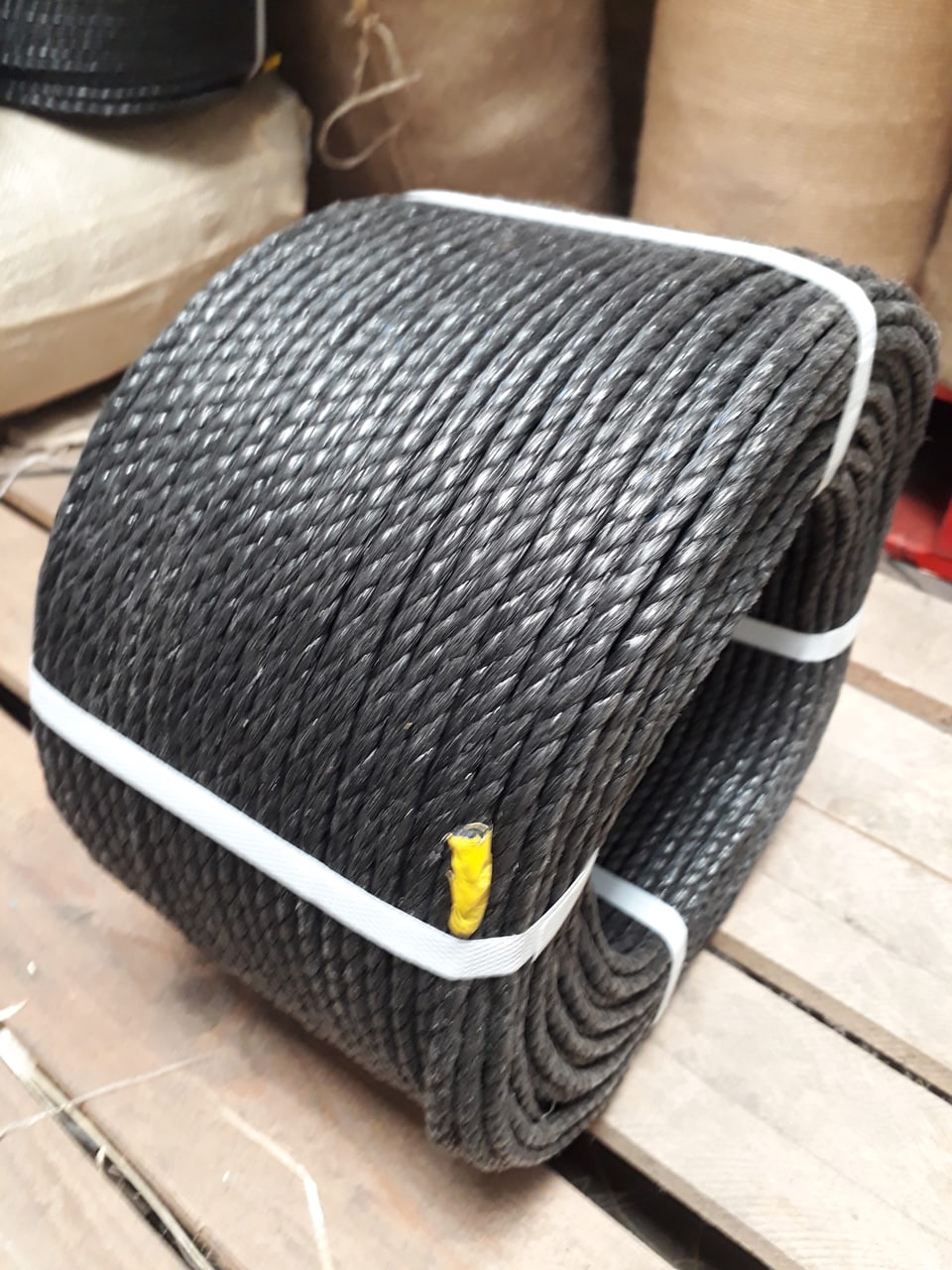 12mm Black Polypropylene Rope (220m Coil) | Buy Rope